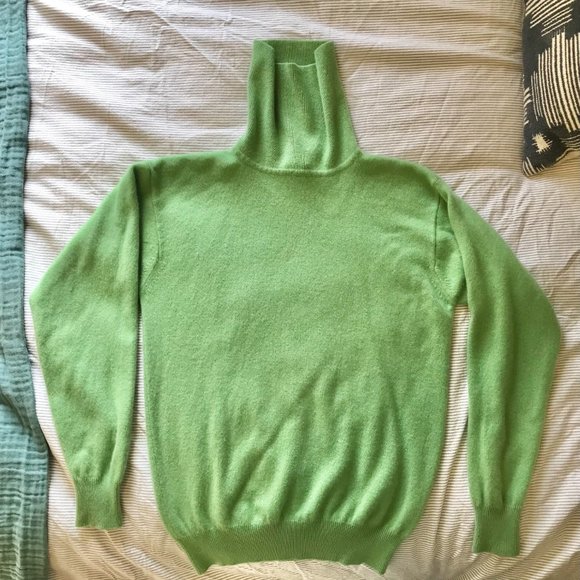 Country Shop | Sweaters | Vibrant Lime Green 0 Cashmere Turtleneck ...